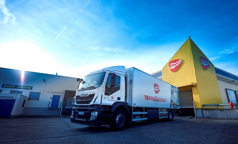 Iveco Stralis methane trucks make Transgourmet food transport more ...
