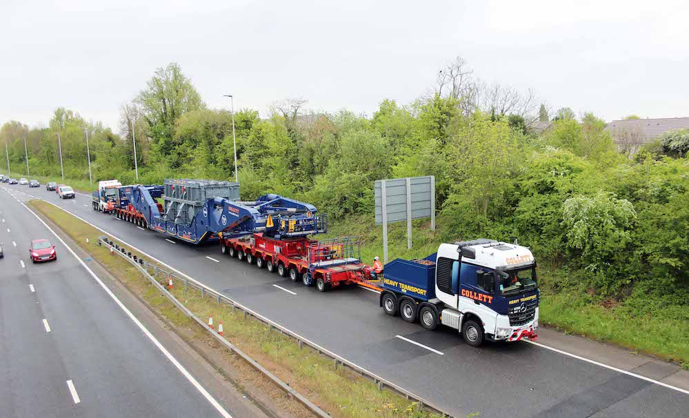 Collett & Sons deliver a 170 Tonne Hyundai transformer to Eaton Socon ...