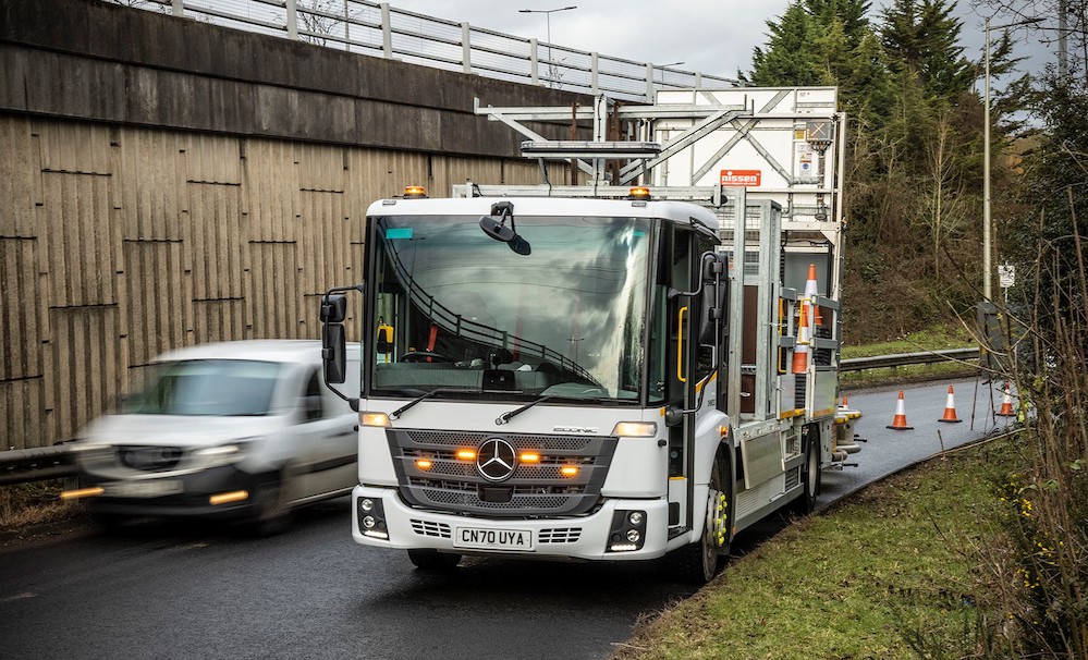 Cardiff Council drives safety with new Mercedes-Benz Econic impact ...