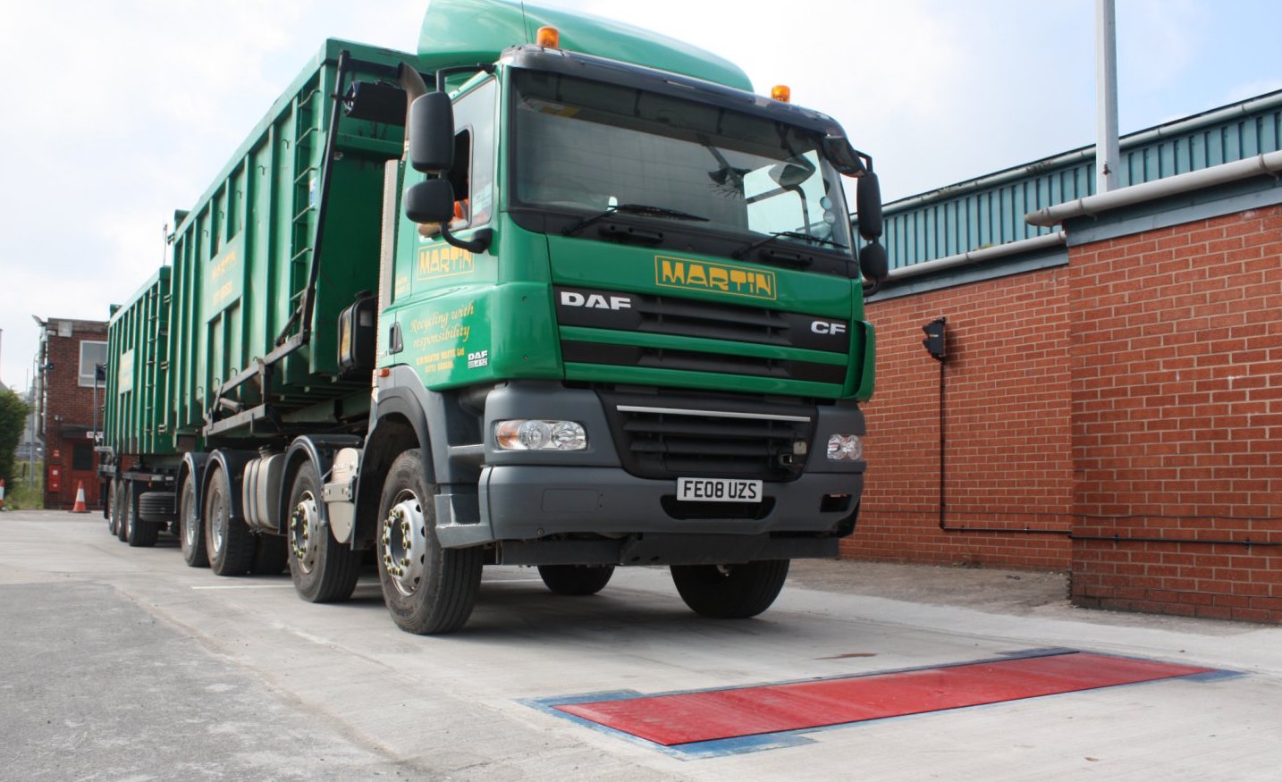 Axtec weighs-up 25 years in business | Technology UK Haulier