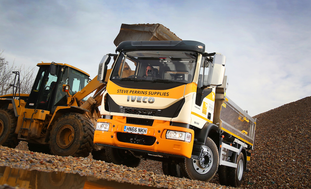 New Milton Sand and Ballast builds fleet with six-strong IVECO ...
