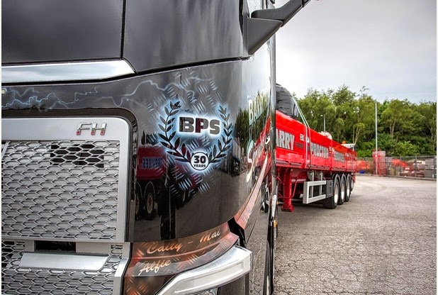 Staffordshire Haulier Celebrates 30th Anniversary | Haulage UK Haulier