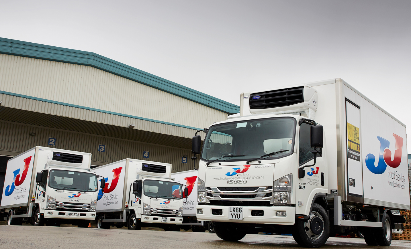 JJ Food Service Stocks Up on Carrier Transicold Xarios™ Units for Fleet Expansion | Trailers UK ...