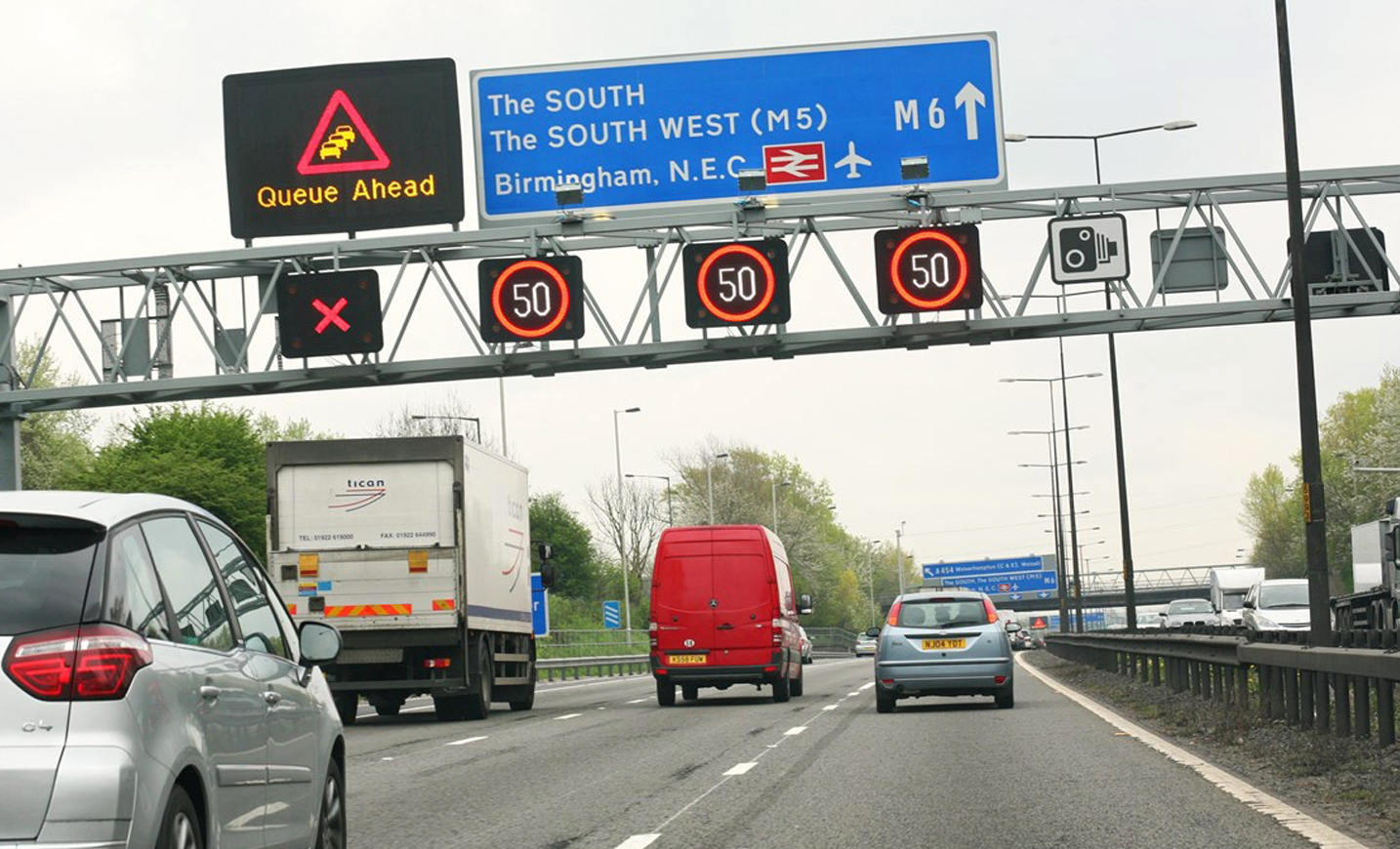 RHA welcomes tougher action on drivers ignoring Red X lane closures ...